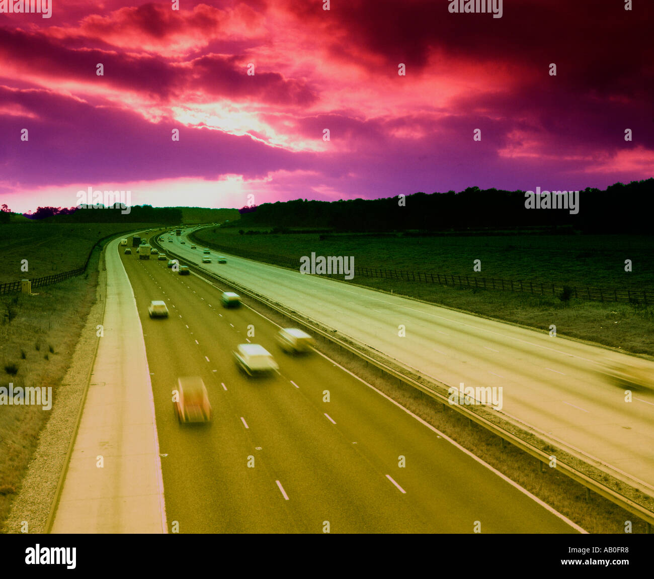 M25 motorway kent hi-res stock photography and images - Alamy