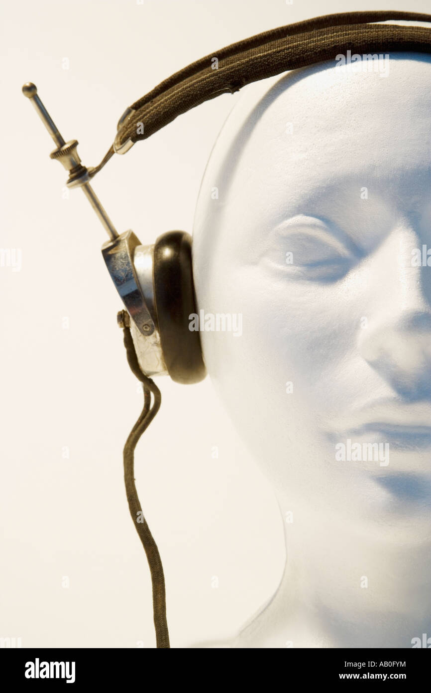 Mannequin wearing headphones Stock Photo - Alamy