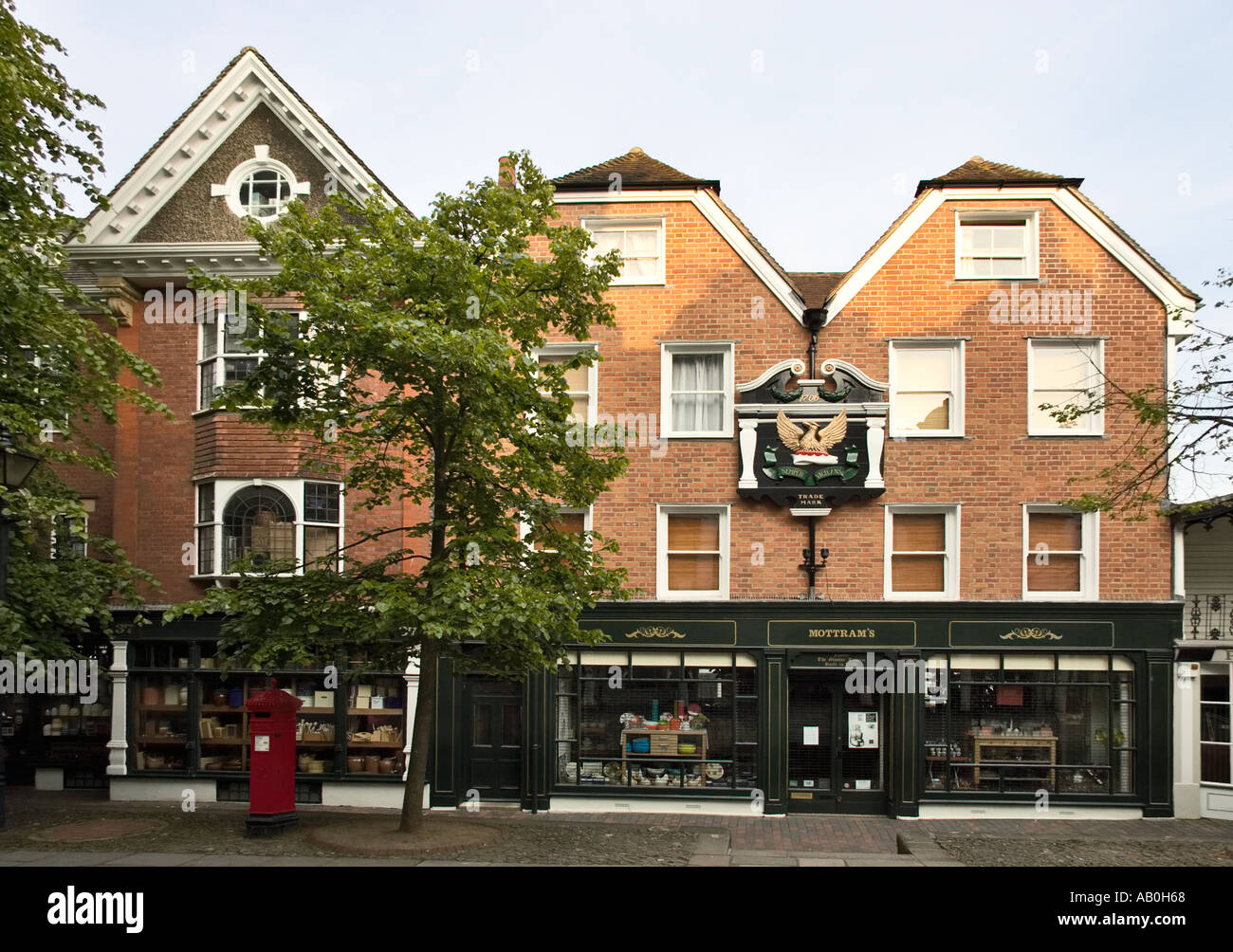 The pantiles tunbridge wells kent uk shops old hi-res stock photography ...