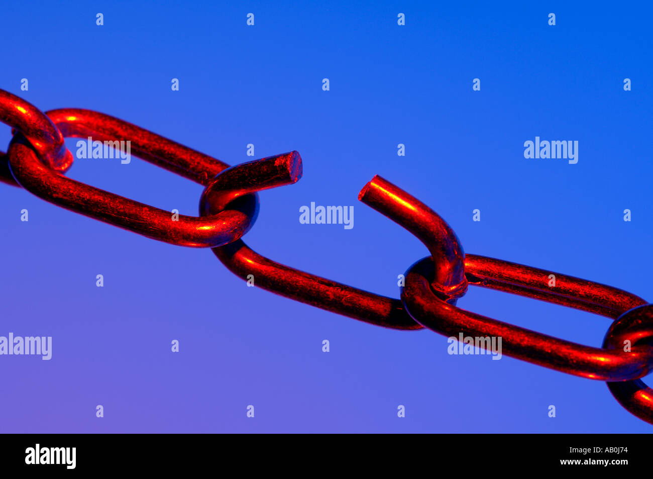 The weakest link hi-res stock photography and images - Alamy