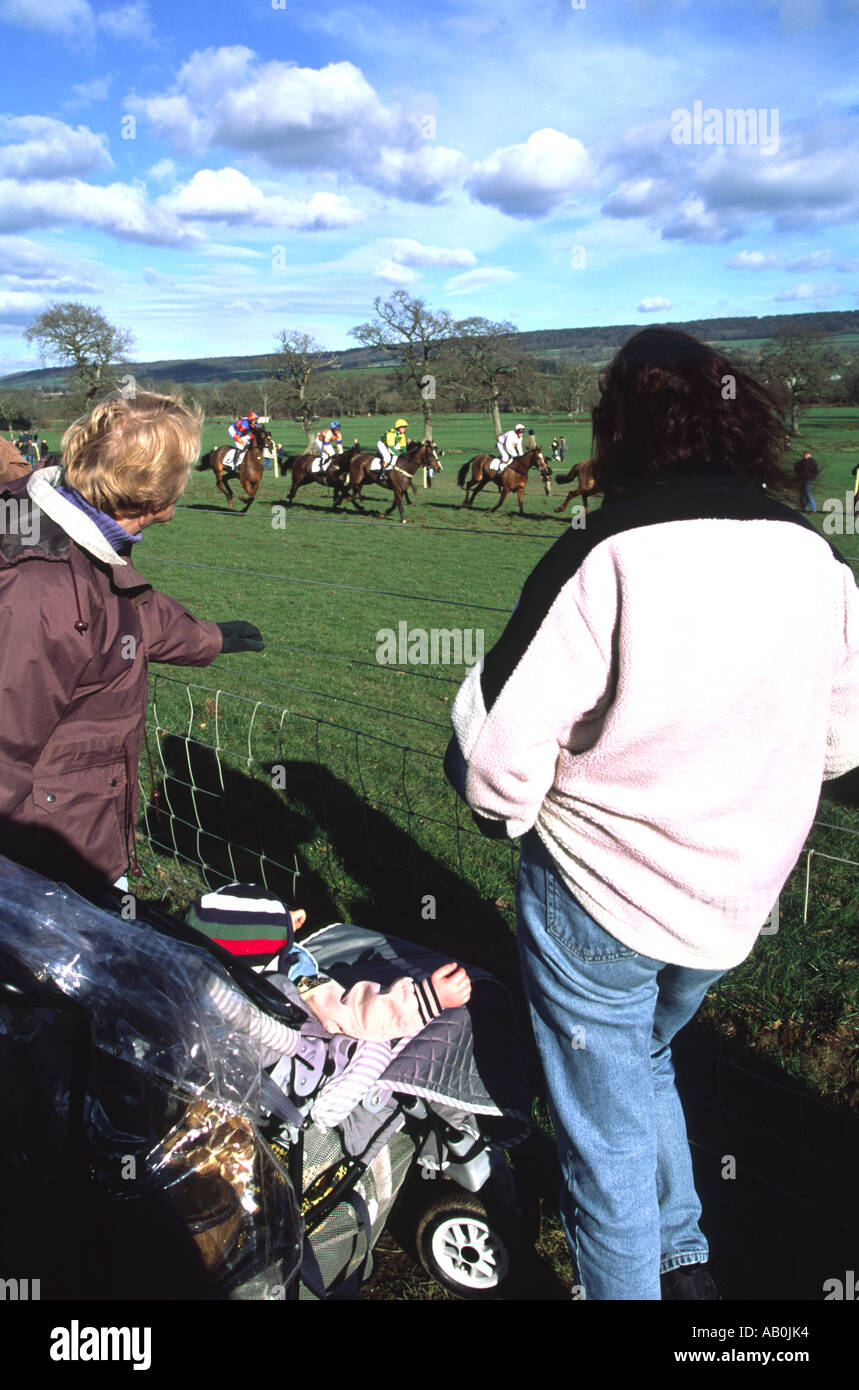 Child meeting horse hi-res stock photography and images - Alamy