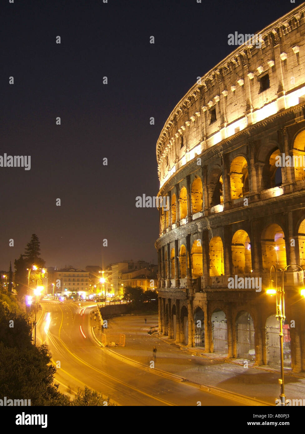colosseum in rome at night Stock Photo - Alamy