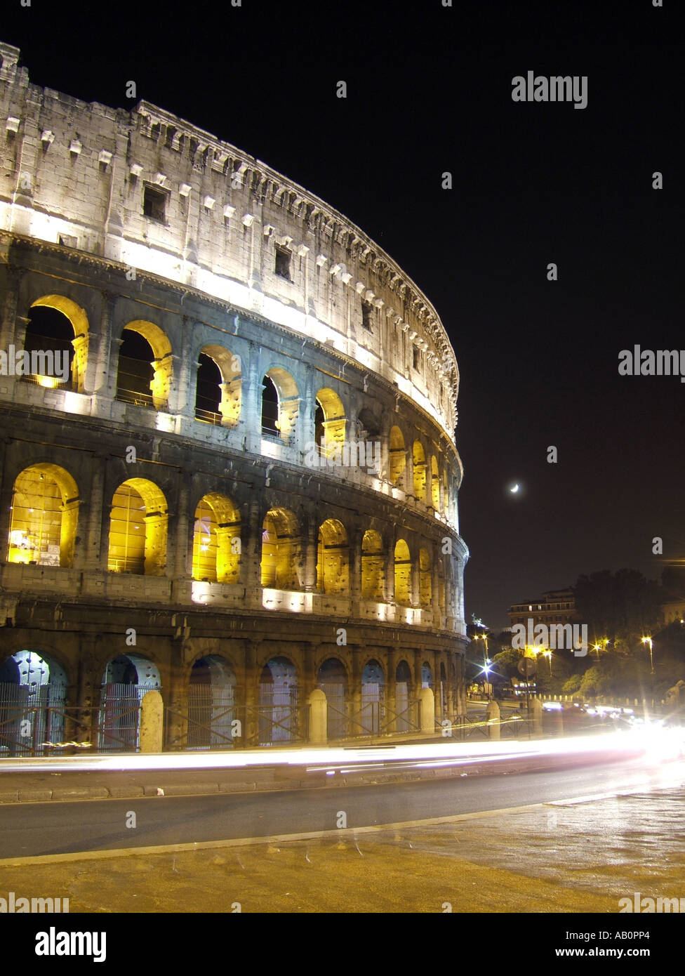 colosseum in rome at night Stock Photo - Alamy