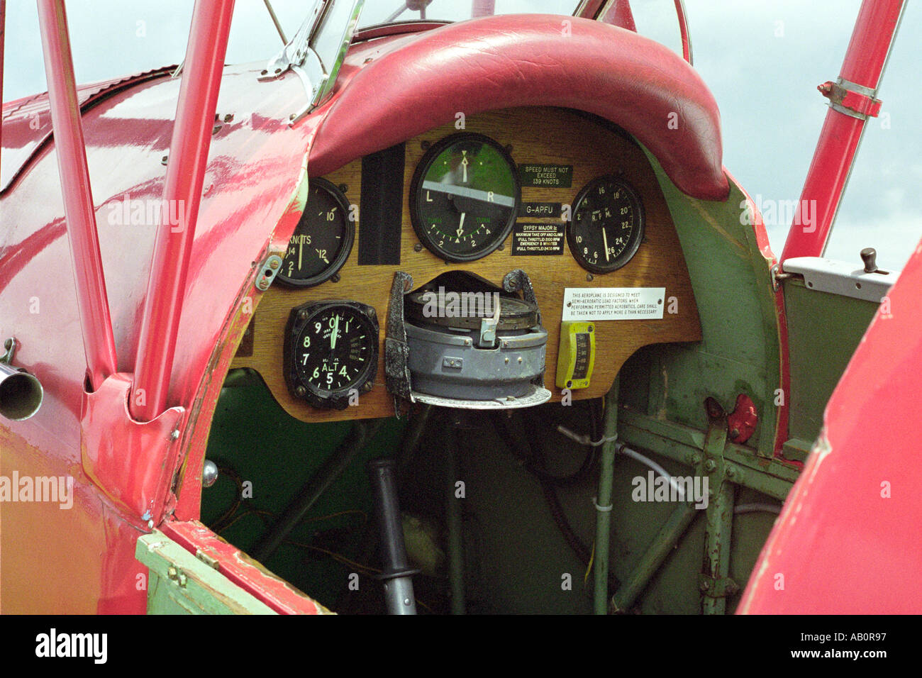 Tiger Moth front cockpit Stock Photo - Alamy