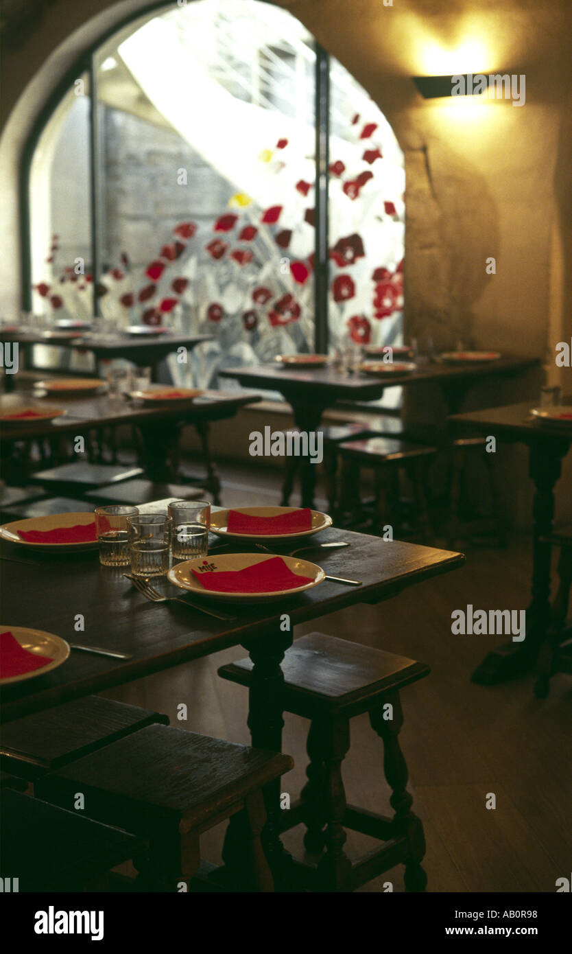 Canteen of youth hostel mije in Paris France Stock Photo - Alamy