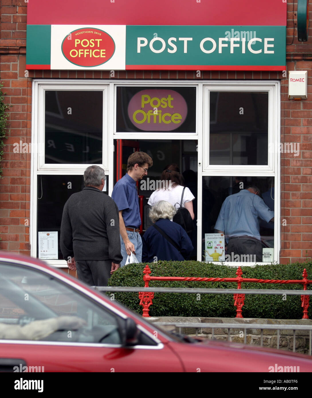 Office post clients hi-res stock photography and images - Alamy