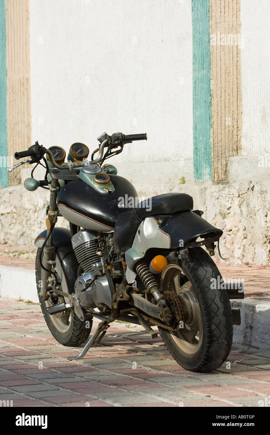Motorbike graffiti hi-res stock photography and images - Alamy