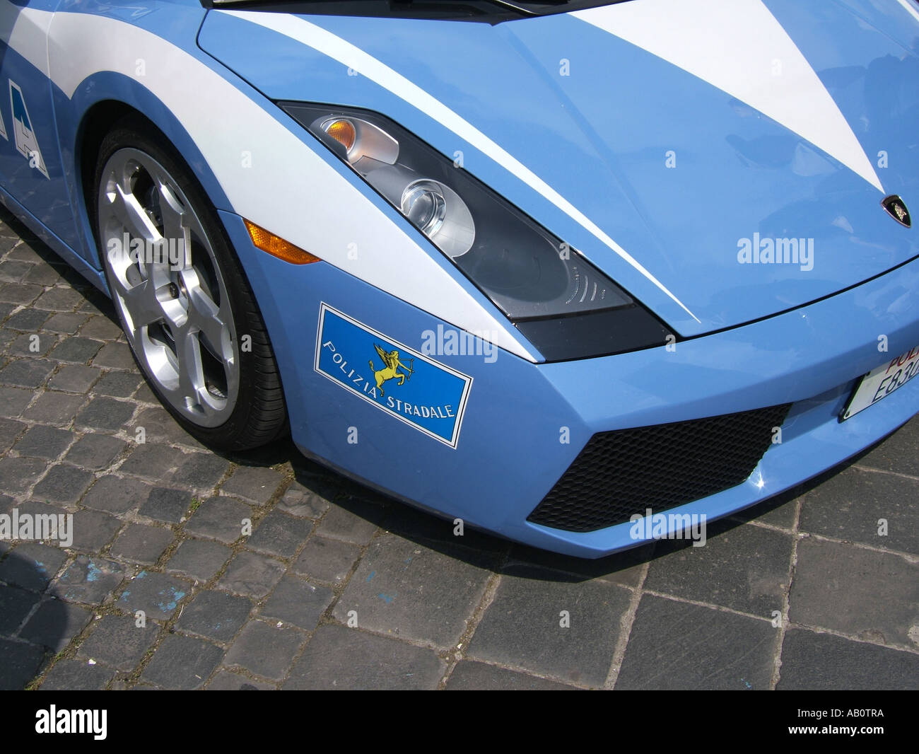 Lamborghini polizia hi-res stock photography and images - Alamy