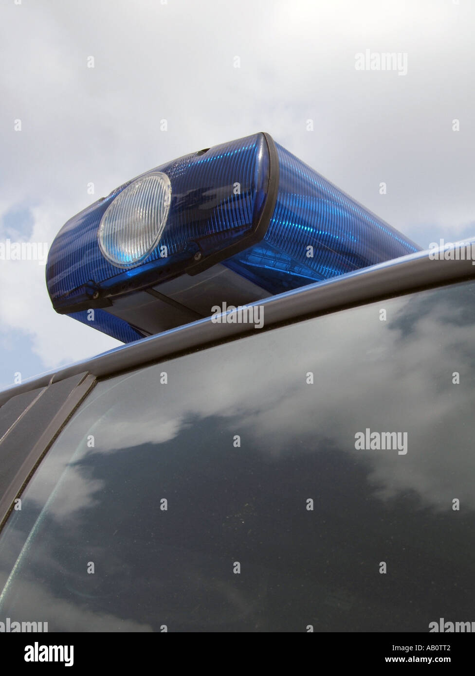 blue light on emergency vehicle Stock Photo - Alamy