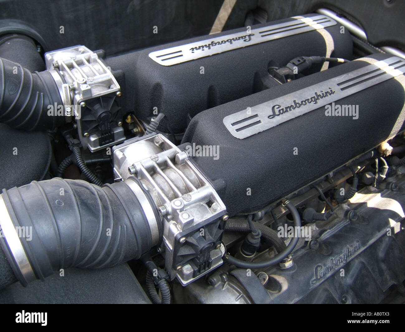 lamborghini sports car engine Stock Photo - Alamy