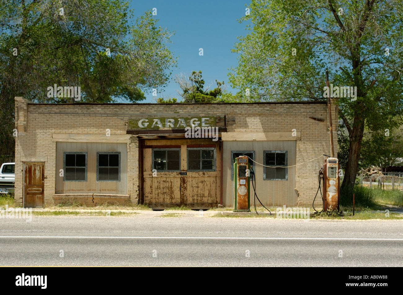 Antique gas station Stock Photo - Alamy