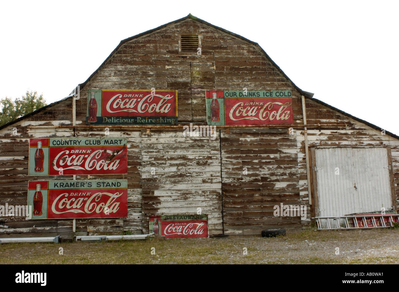 Barn signs hi-res stock photography and images - Alamy