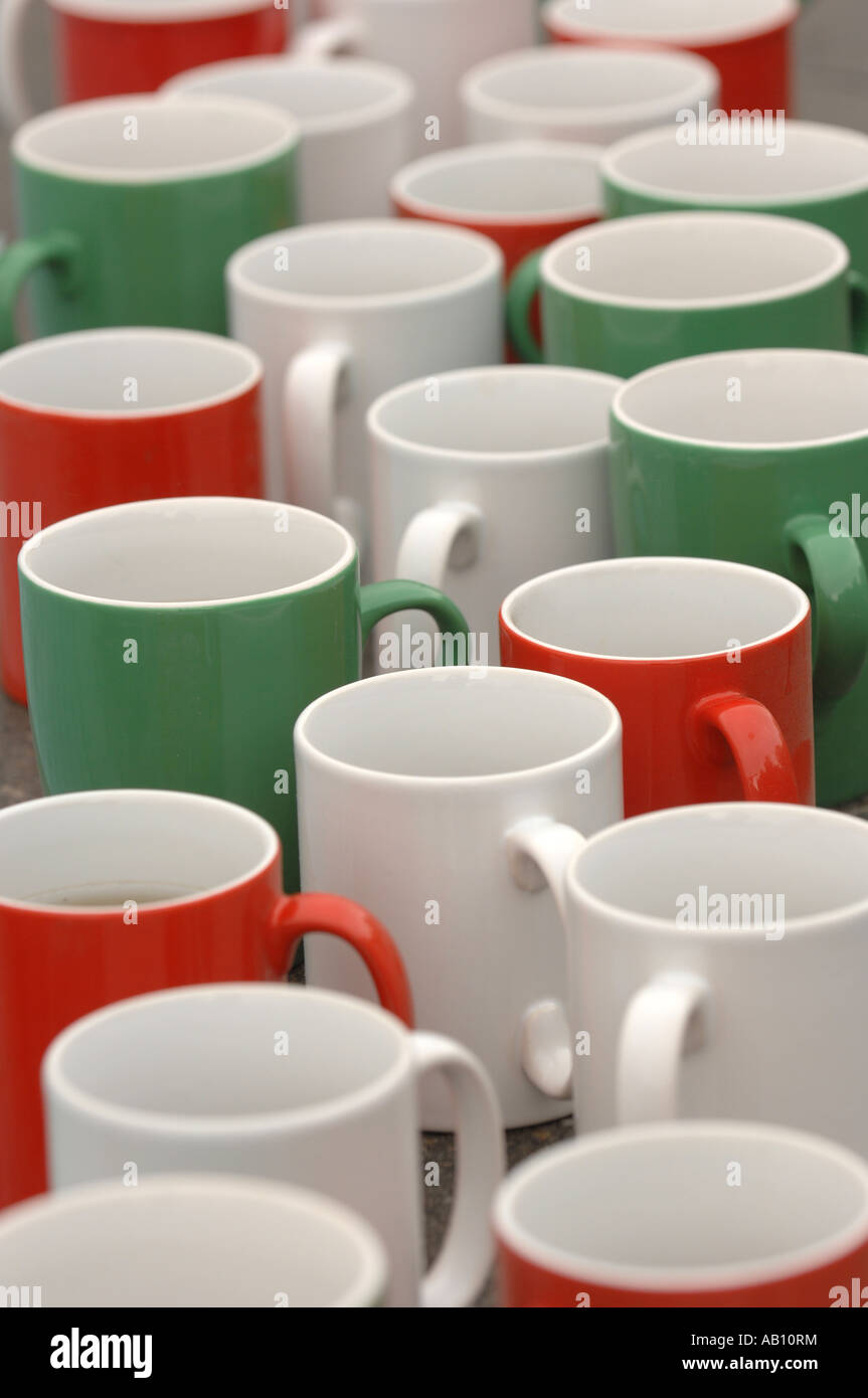 Lines of mugs as an art installation Stock Photo - Alamy