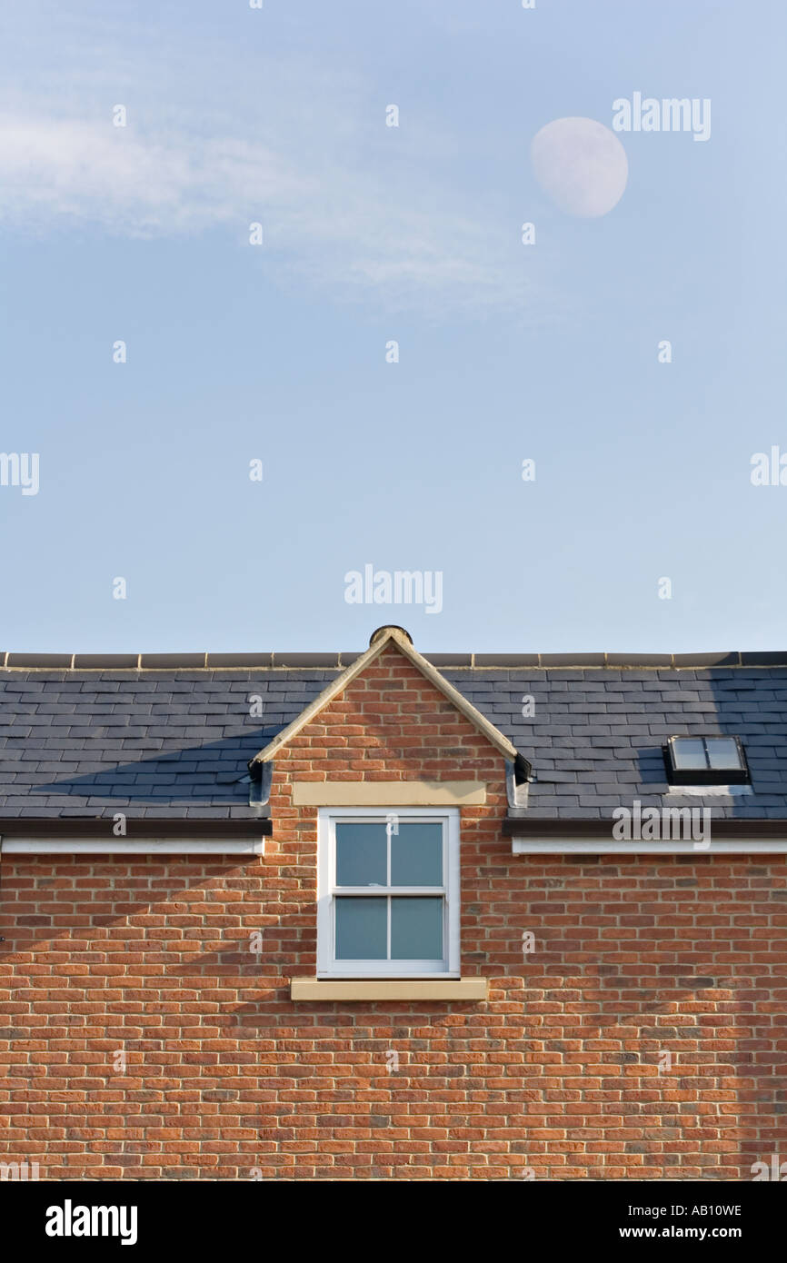 Flat roof dormer window hi-res stock photography and images - Alamy