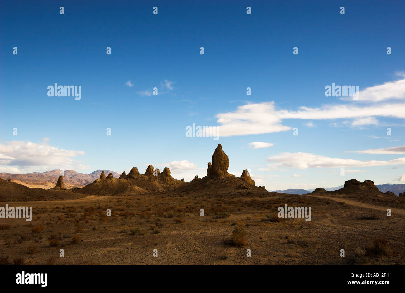 Trona Pinnacles National Natural Landmark, Mojave Desert, California ...
