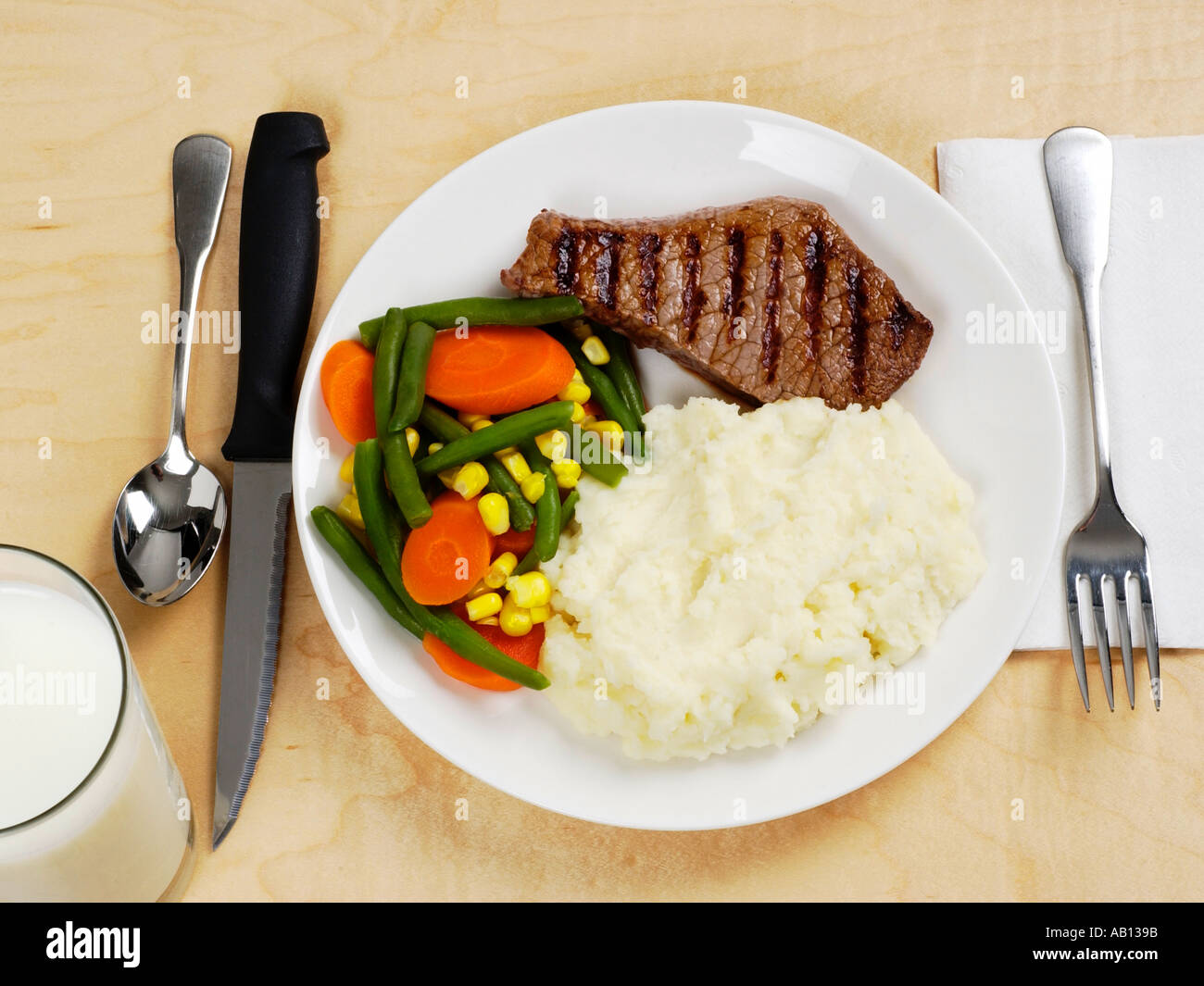 Normal dinner hi-res stock photography and images - Alamy