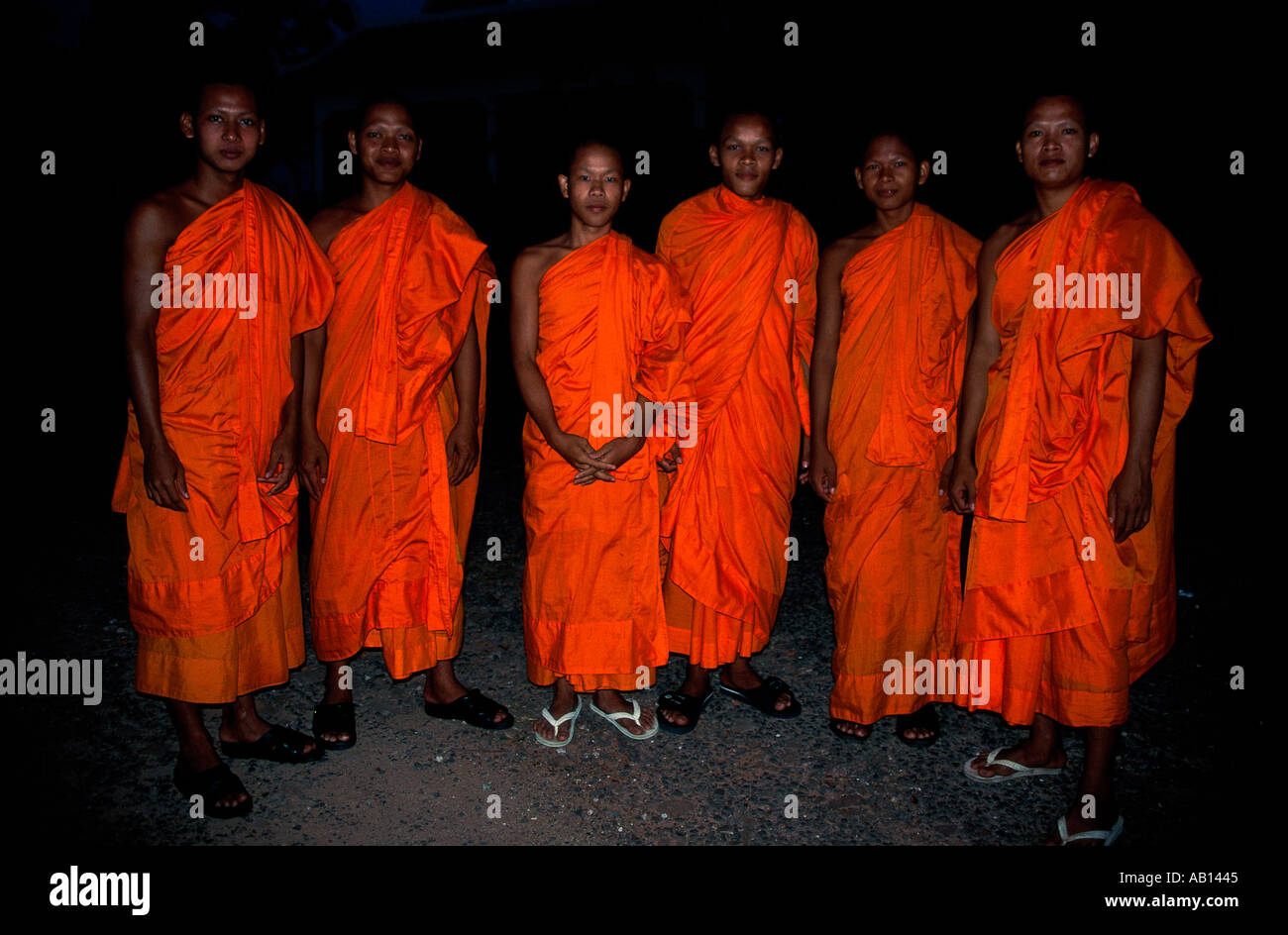 Monks Wat Leu Kompong Som Sihanoukville Cambodia Stock Photo - Alamy