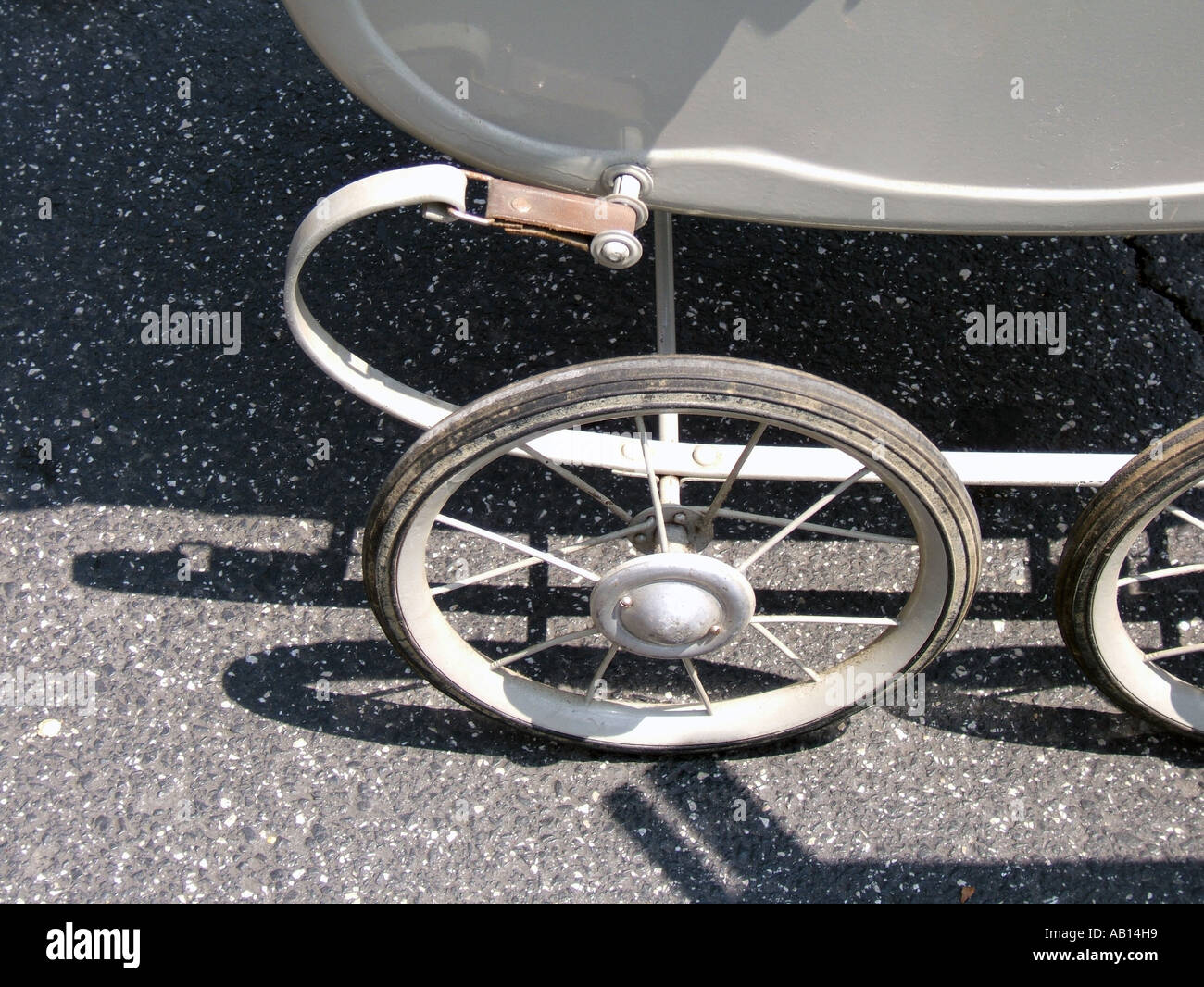 Pram type hi-res stock photography and images - Alamy