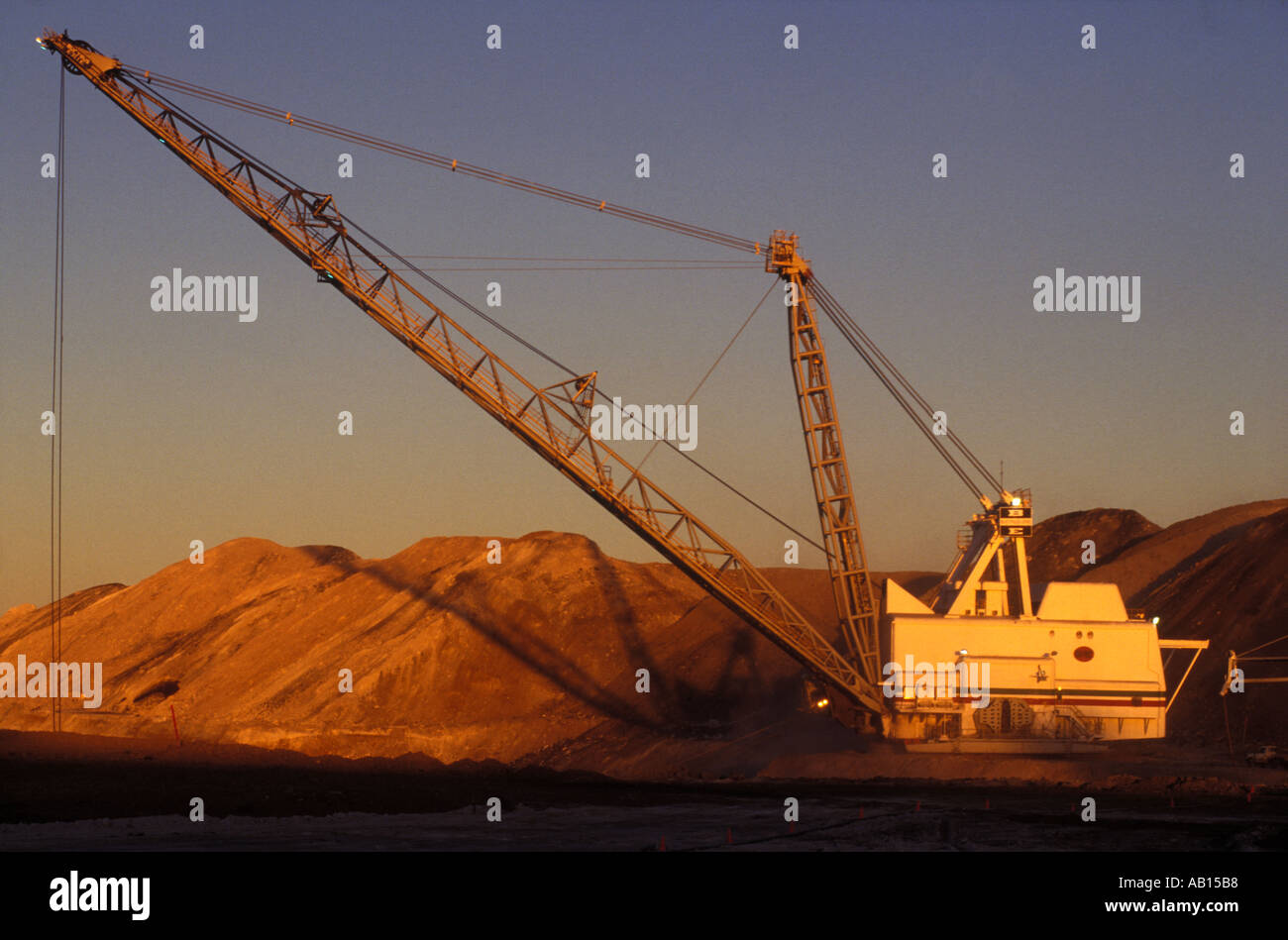 Dragline open cut coal mine central queensland Currugh mine australia ...