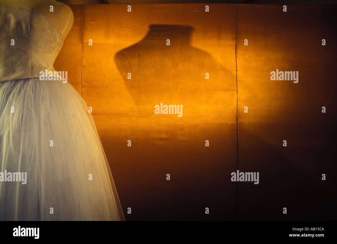 Dress dummy hi-res stock photography and images - Alamy