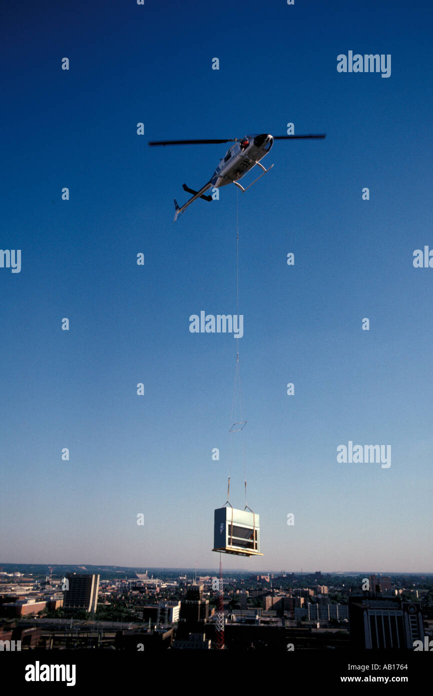 Bell Jet Ranger crane Stock Photo - Alamy