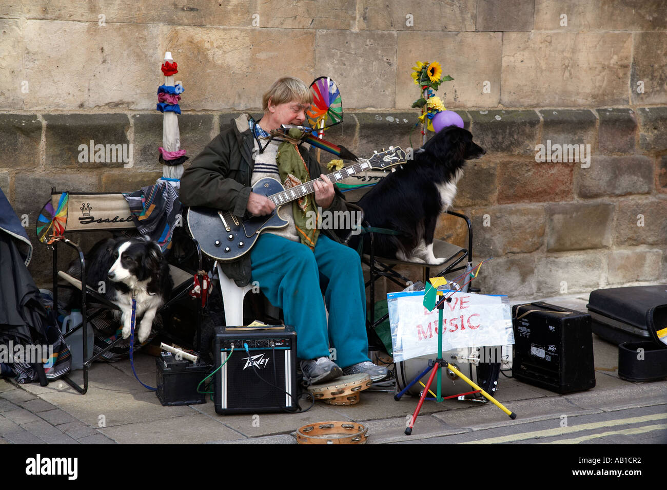 Street Busker York City Yorkshire England Stock Photo - Alamy