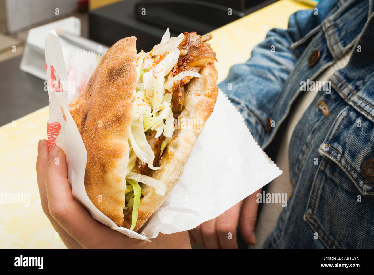 Döner kebab on snack bar hi-res stock photography and images - Alamy
