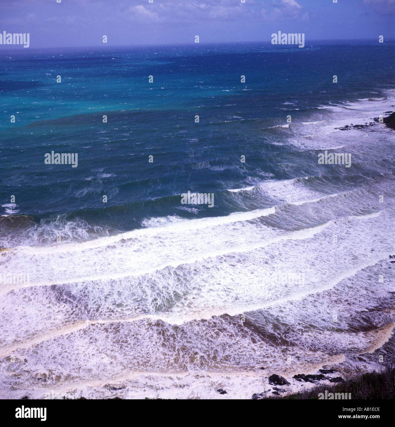 Oblique waves hi-res stock photography and images - Alamy