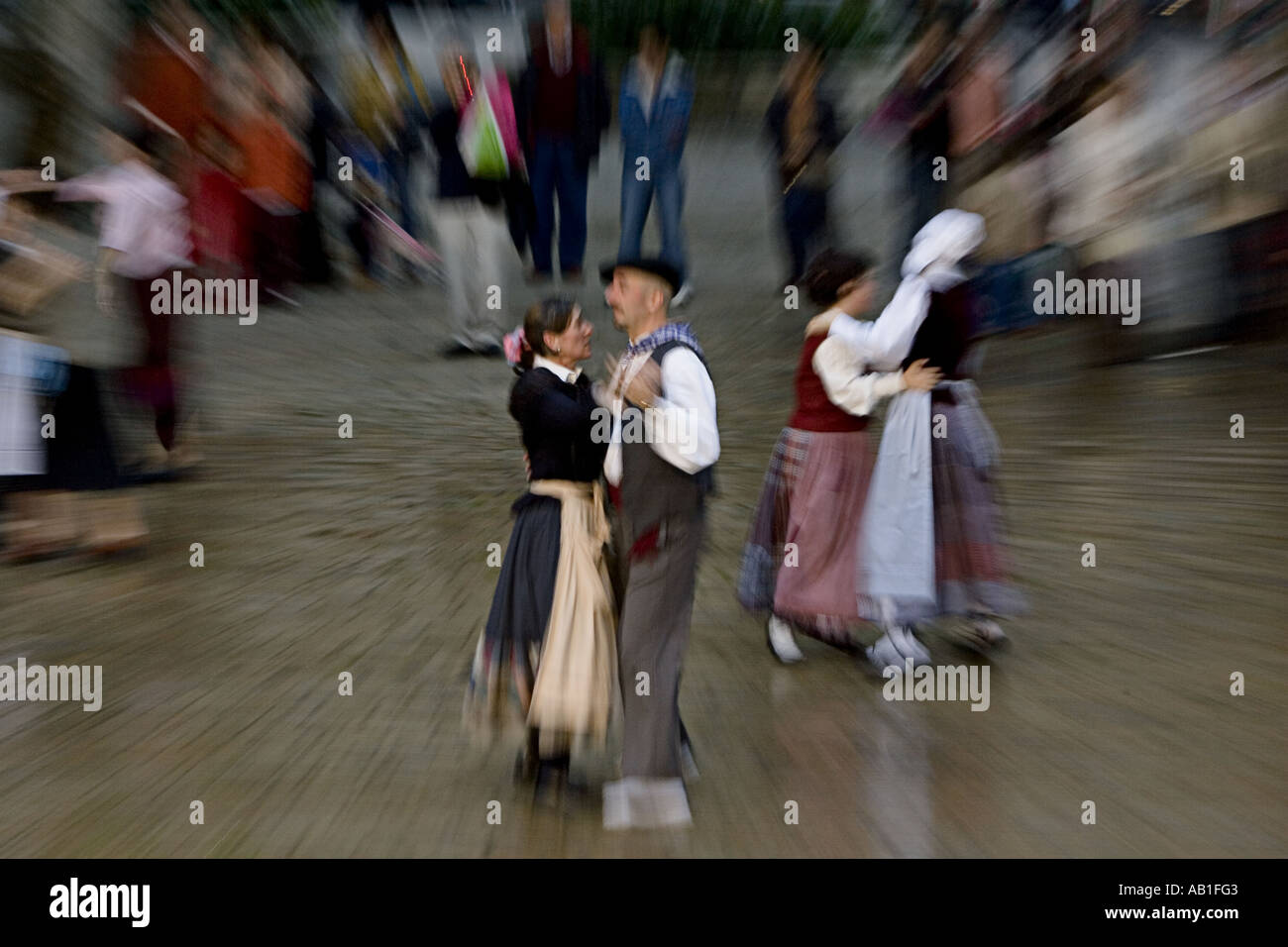 Traditional Basque folk dances in Plaza Arenal, Bilbao Pais Vasco ...