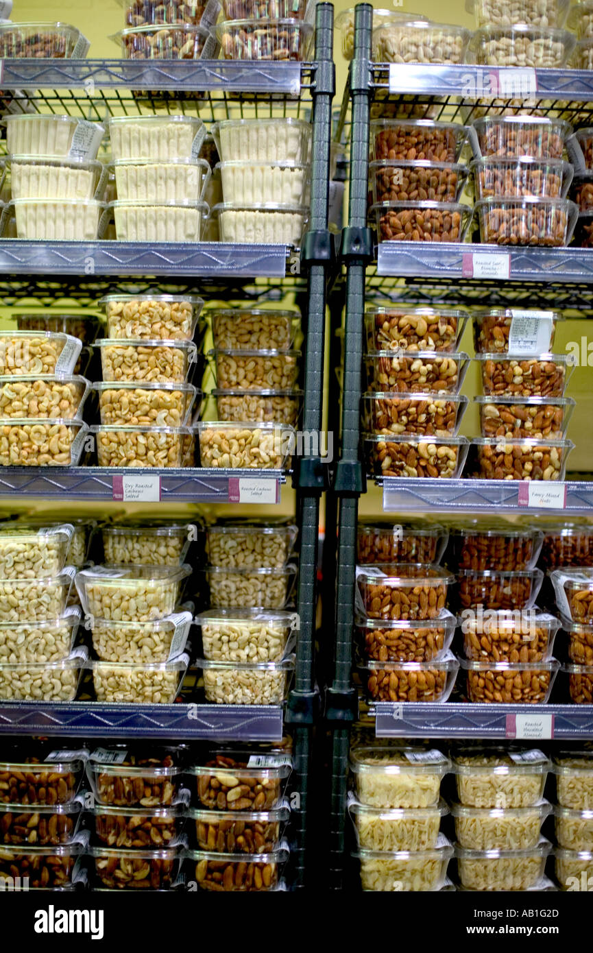 Spices on display at market Stock Photo - Alamy