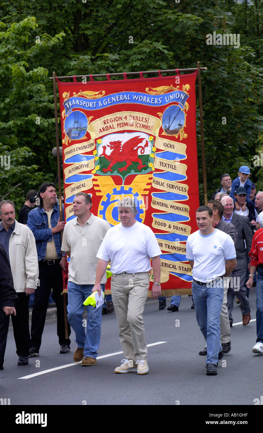 Steelworkers march with trade union banner from Corus Ebbw Vale ...