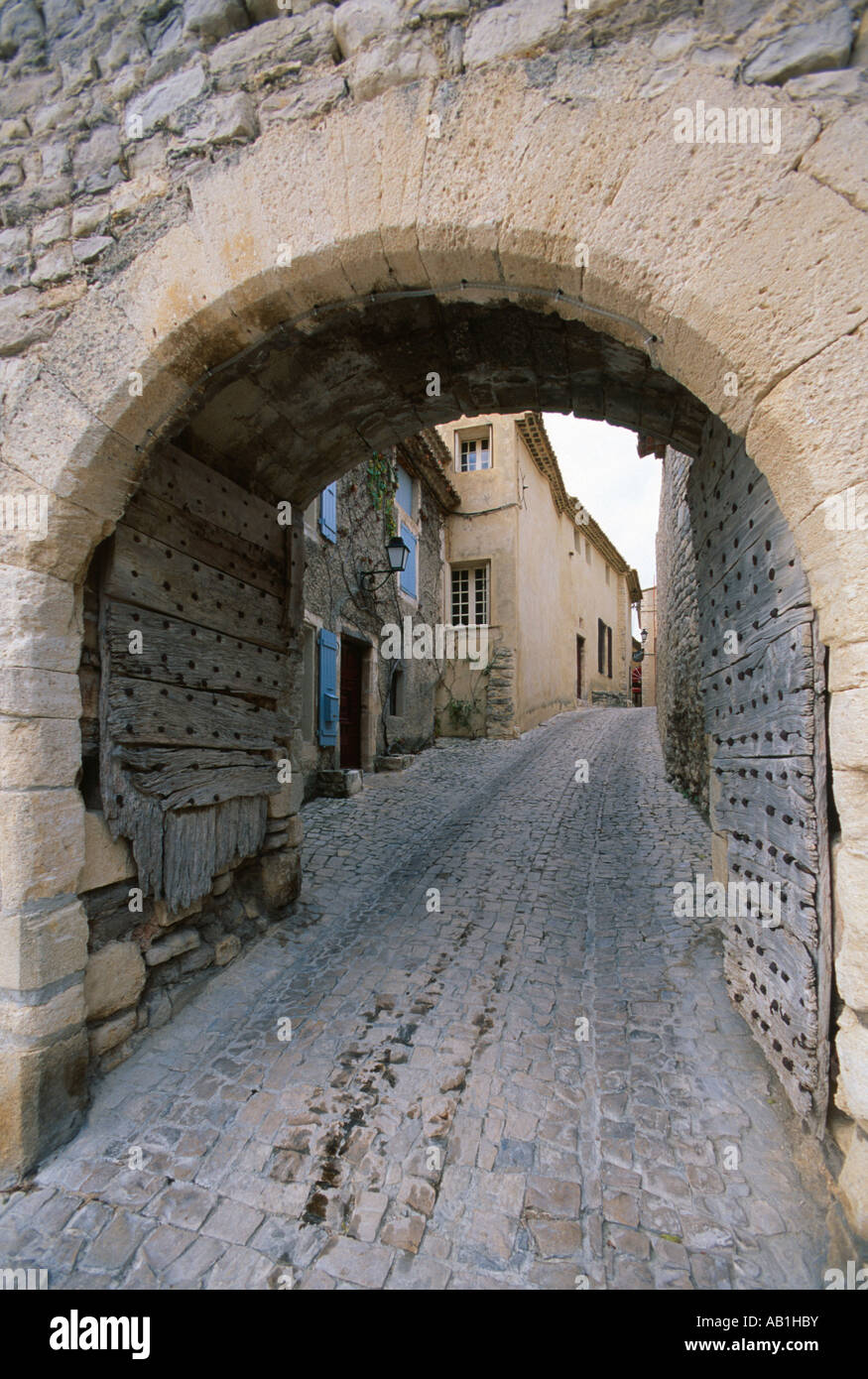 Stone arch Seguret Provence France Stock Photo - Alamy