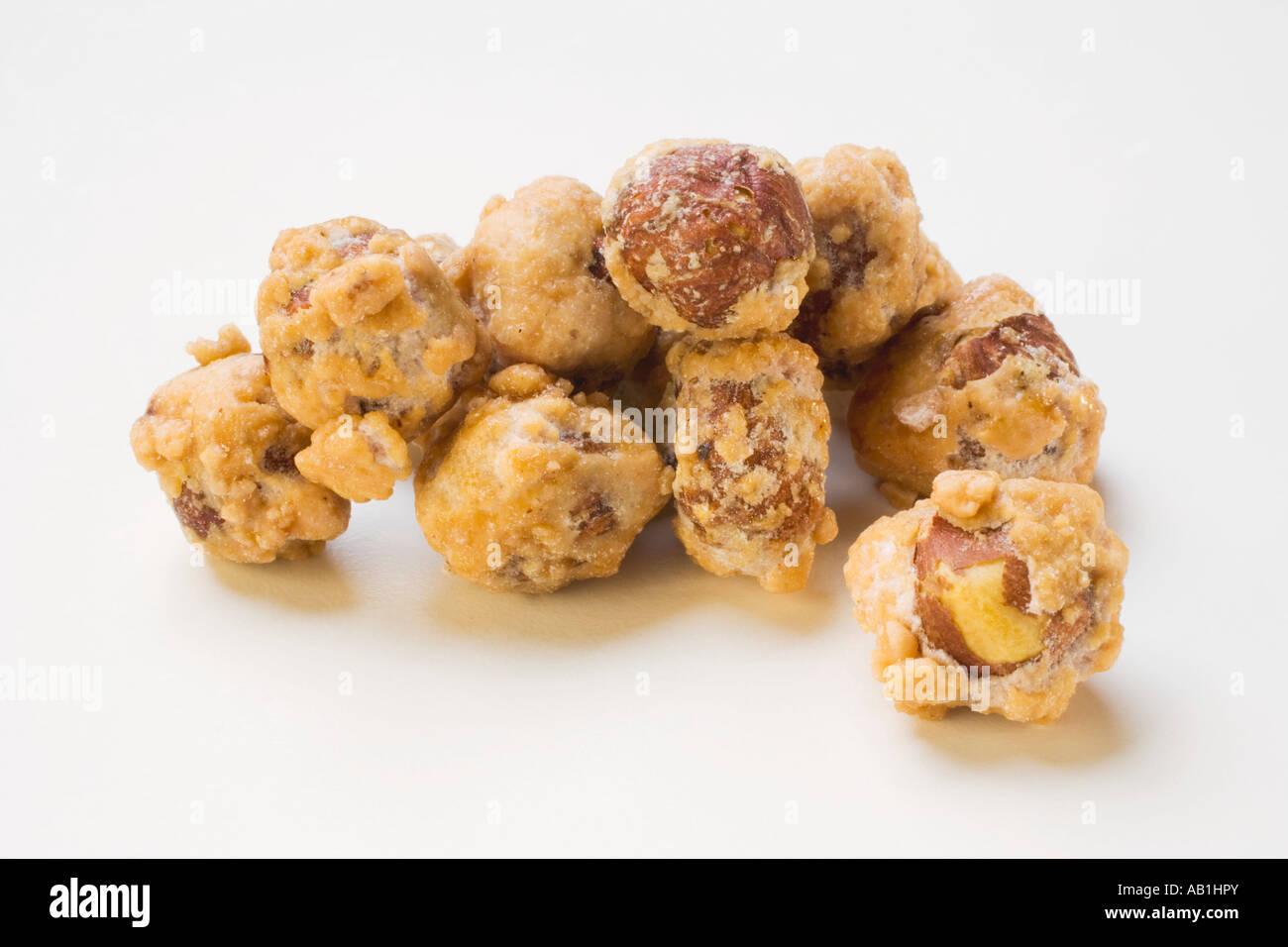 Macadamia nuts to nibble FoodCollection Stock Photo - Alamy
