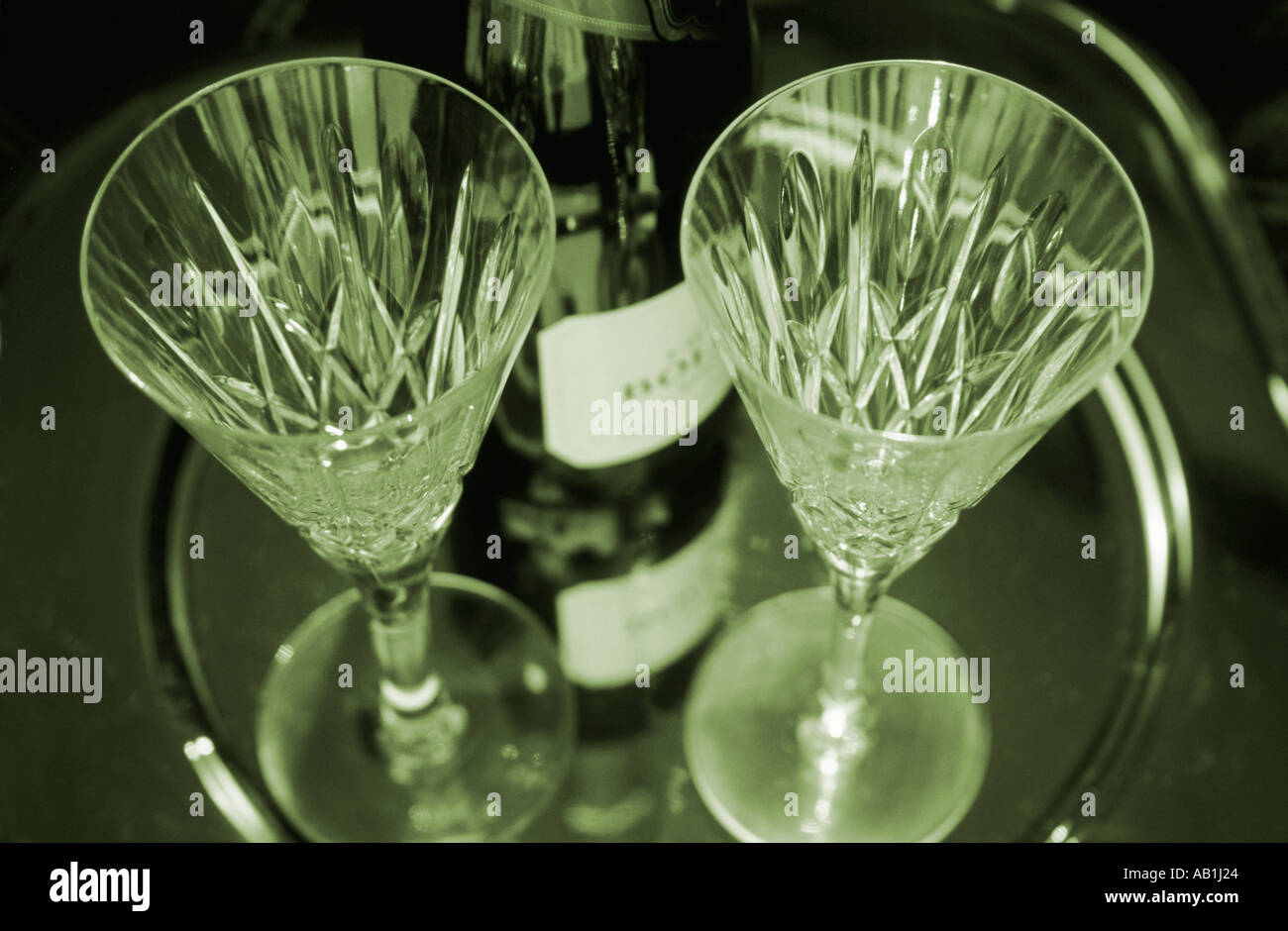 Bottles glasses party hi-res stock photography and images - Alamy