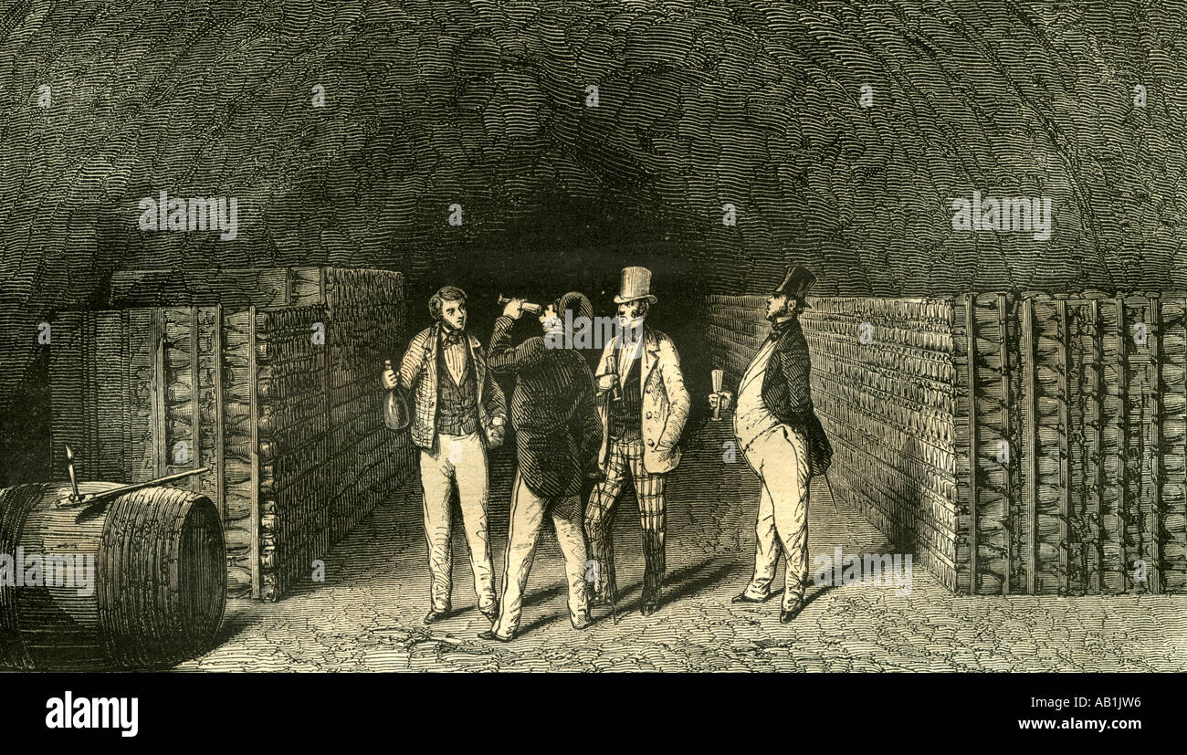 Caves wine Champagne Cave aus bouteilles France Stock Photo - Alamy