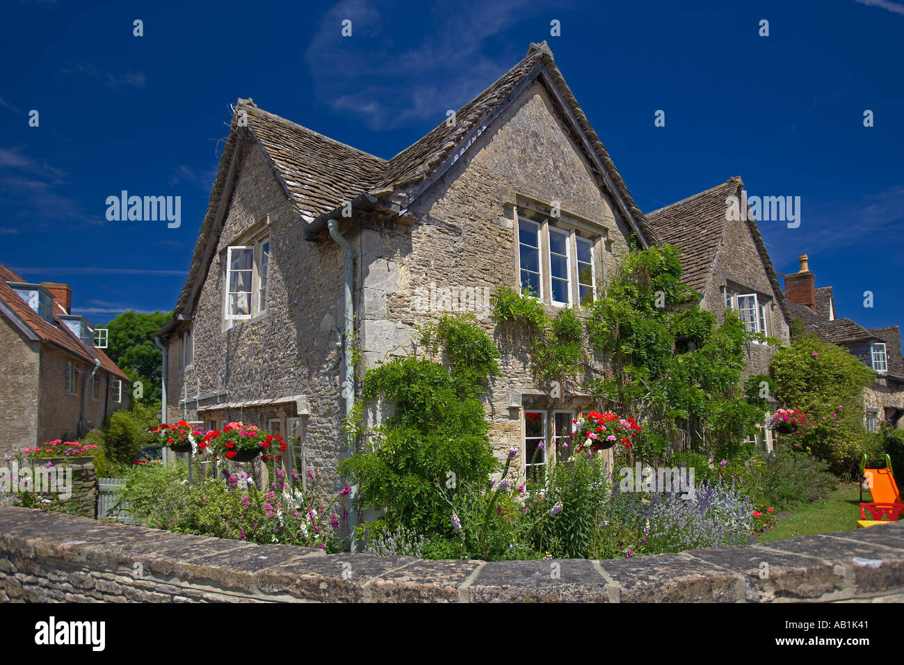 Cottages in Lacock Village, England, UK Stock Photo - Alamy