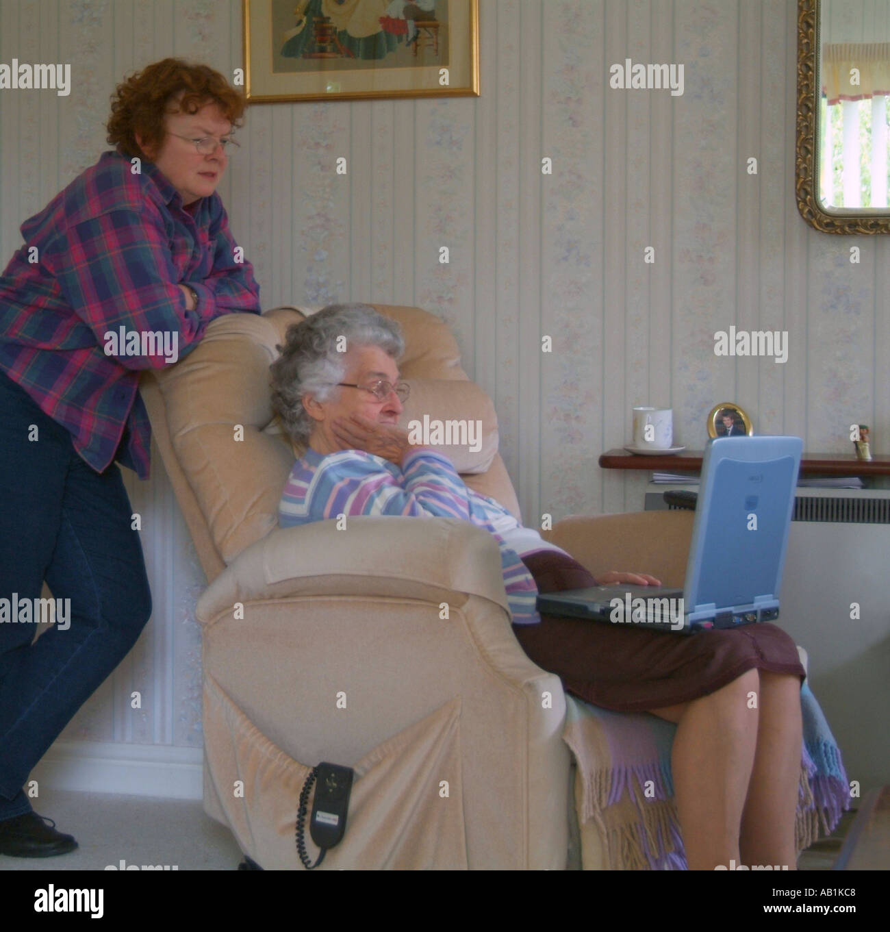 silver surfer pensioner retired elderly lady laptop computer Stock ...