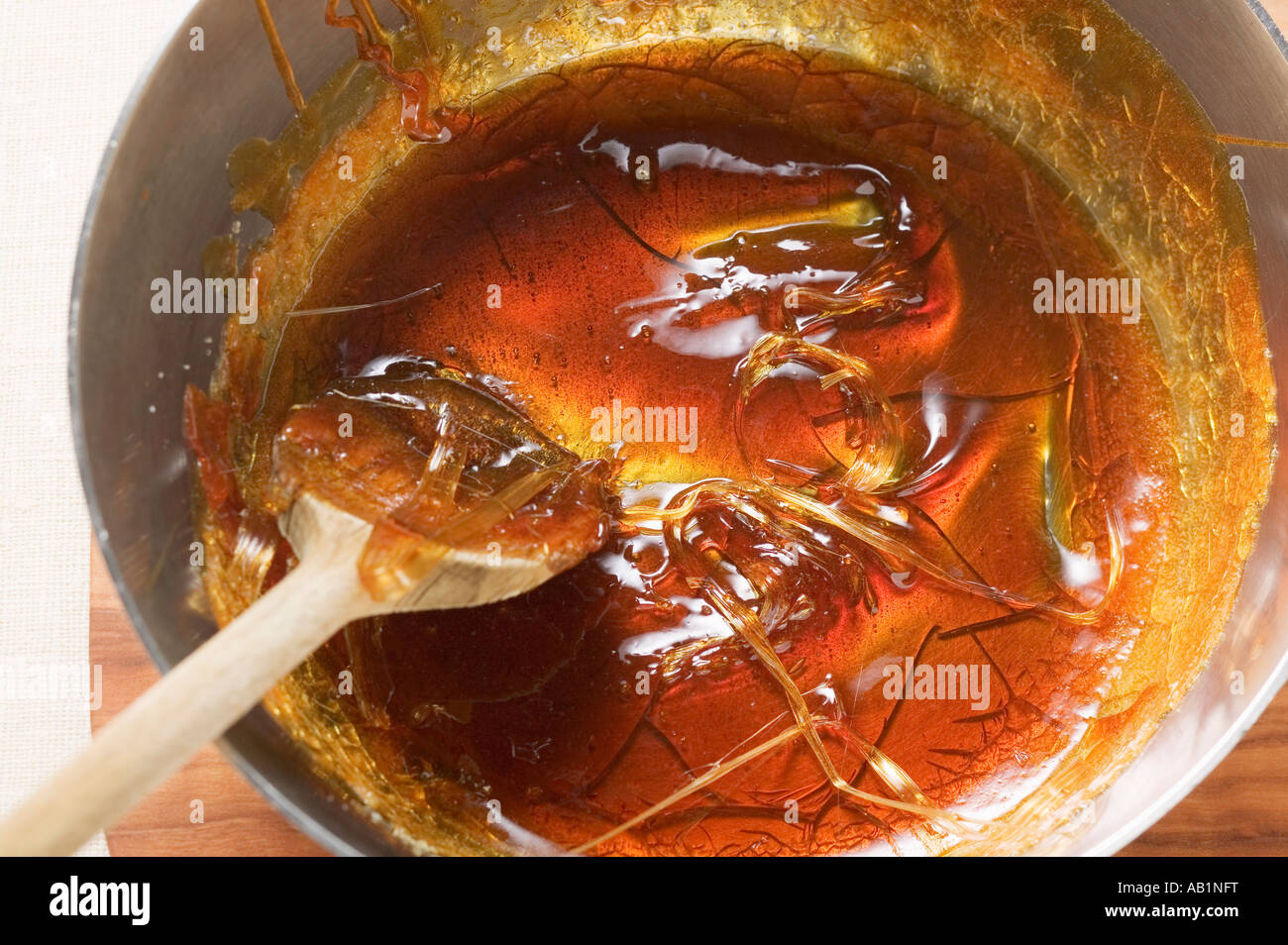 Runny caramel hi-res stock photography and images - Alamy