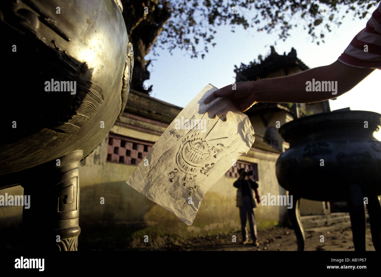 Brass rubbing hi-res stock photography and images - Alamy