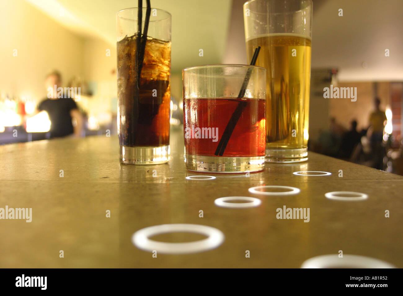 bar drinks nightlife socialising bar disco weekend barman vodka drunk ...