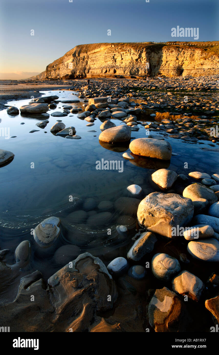 Southerndown Bay on the South Glamorgan Heritage coast Stock Photo - Alamy