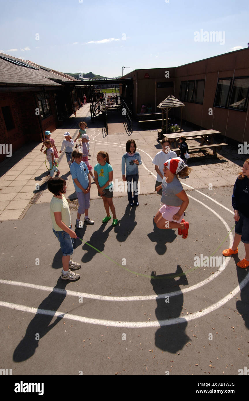 Ysgol Gymraeg Aberystwyth welsh language primary school pupils playing ...
