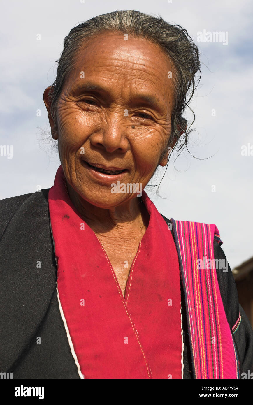Myanmar Shan state Kengtung Wan Pauk village Paulaung tribe Paulang ...