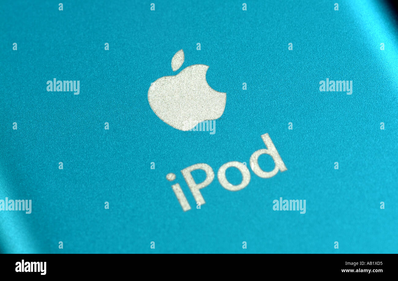 Ipod mini 1st gen hi-res stock photography and images - Alamy