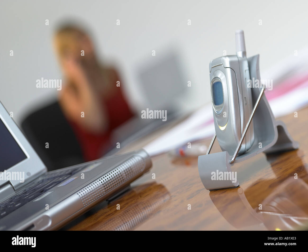 Admin working on pc hi-res stock photography and images - Alamy