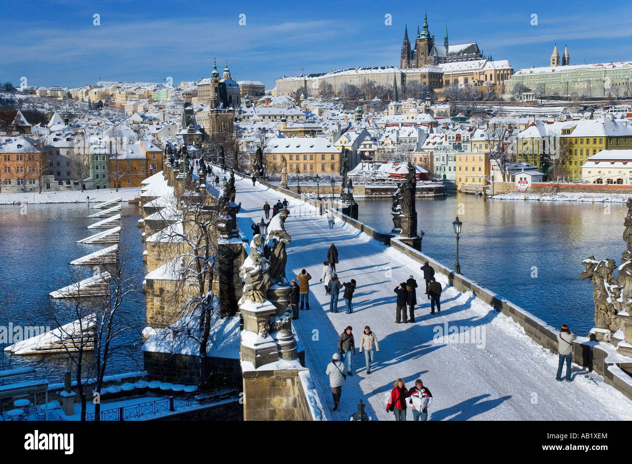 Praha Karluv Most A Hradcany High Resolution Stock Photography and ...