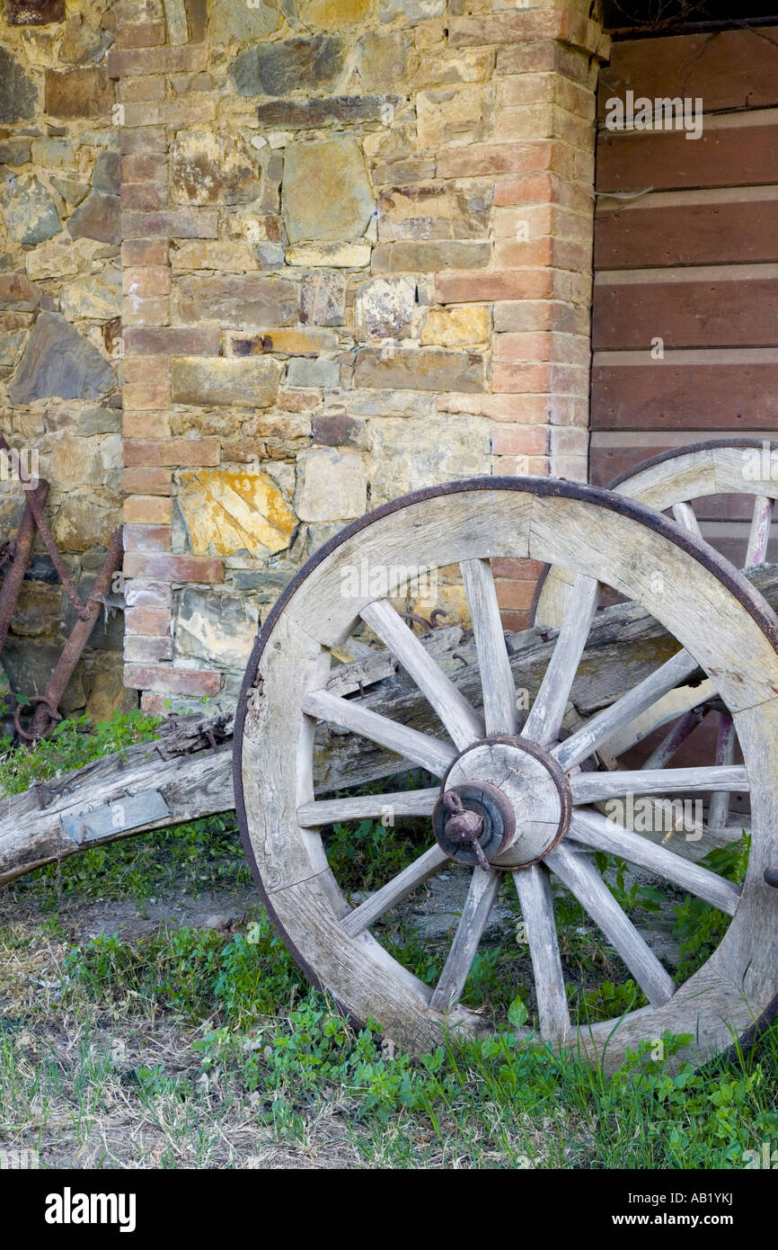 Old wooden Italian Farm, Antique Cart Wheel, San Quirico d' Orcia ...
