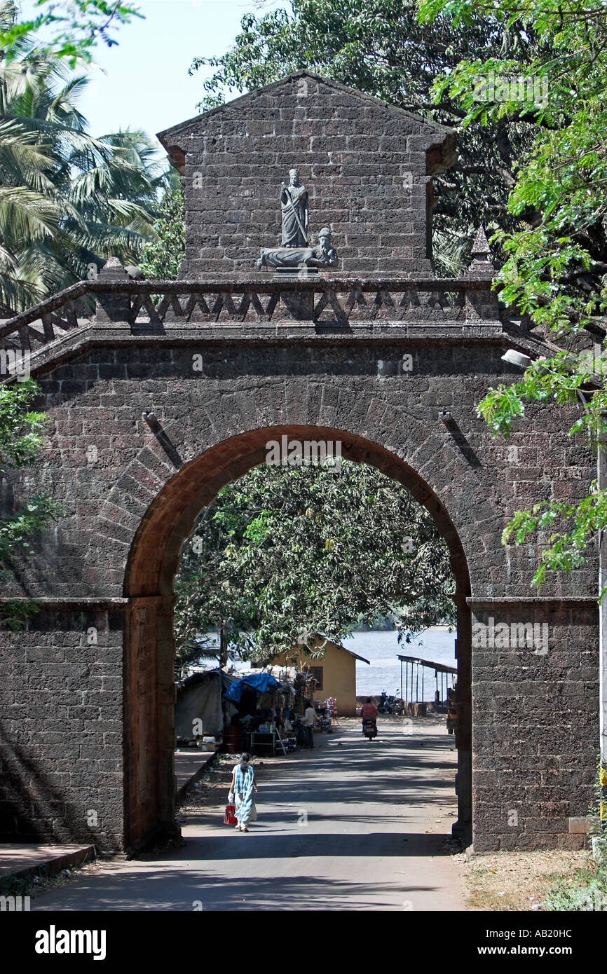 The Viceroys Arch Old Goa India commemorating explorer and Portuguese ...