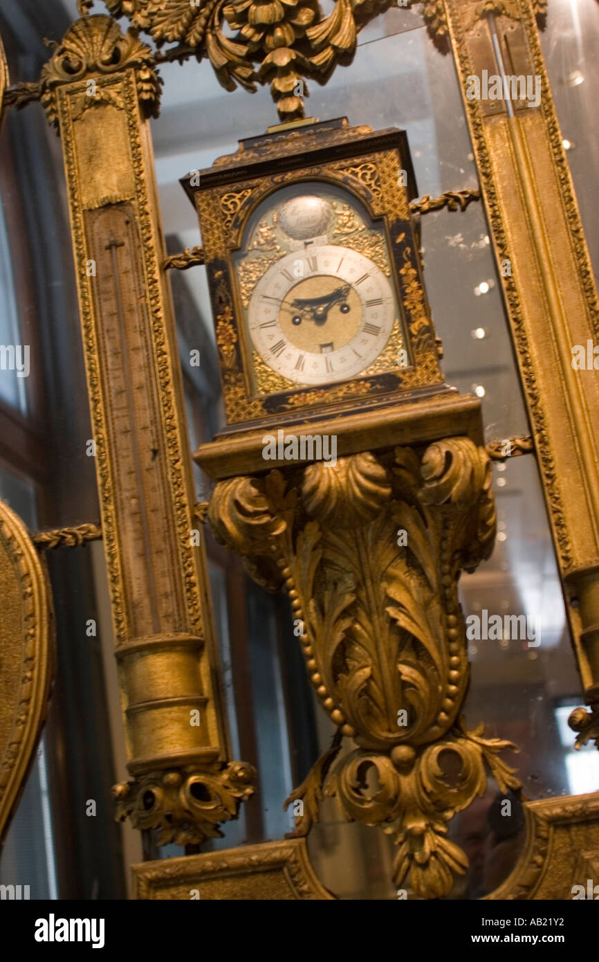 Timperleys Clock Museum, in 15th century timber framed house in ...