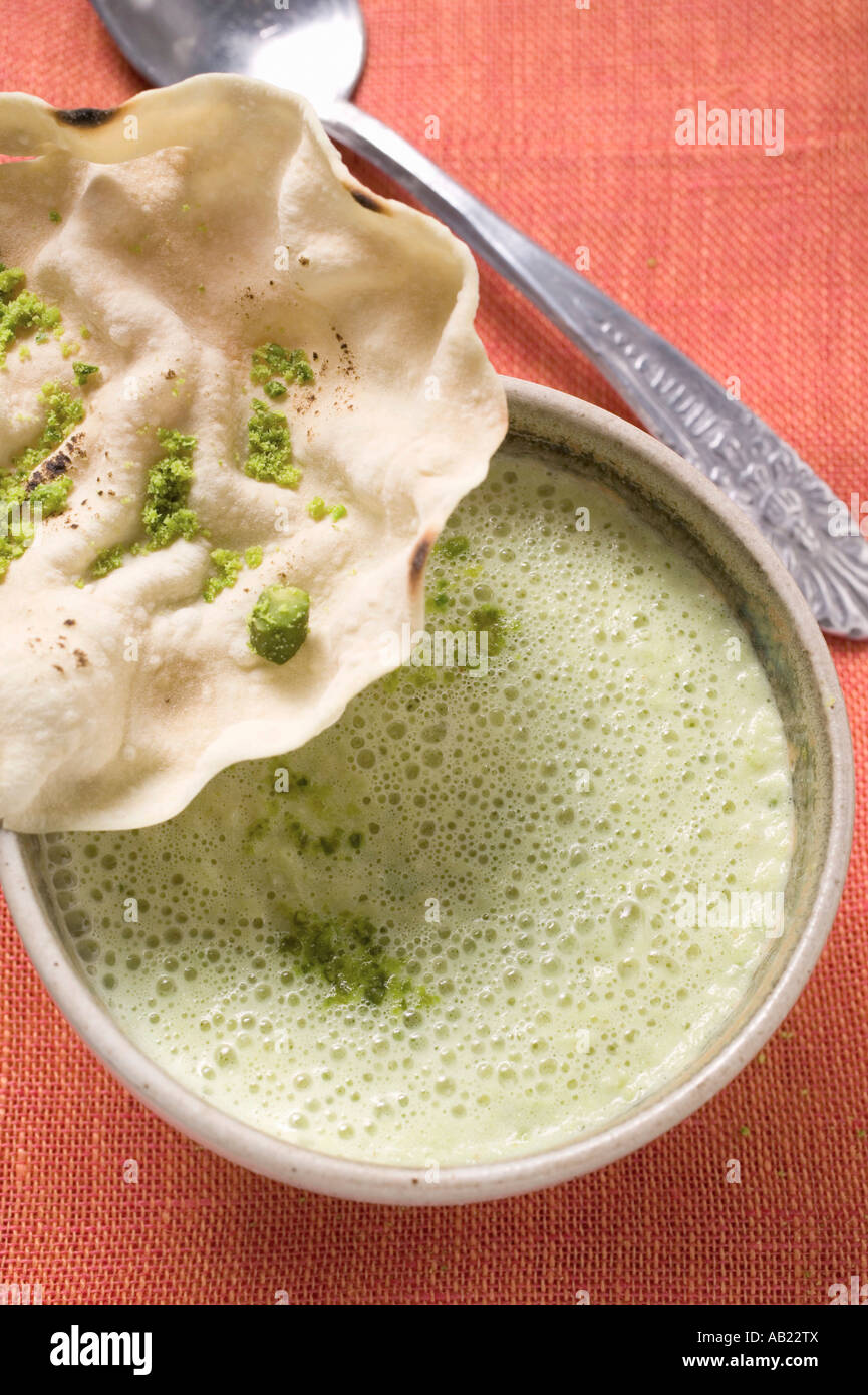 Poppadam hi-res stock photography and images - Alamy